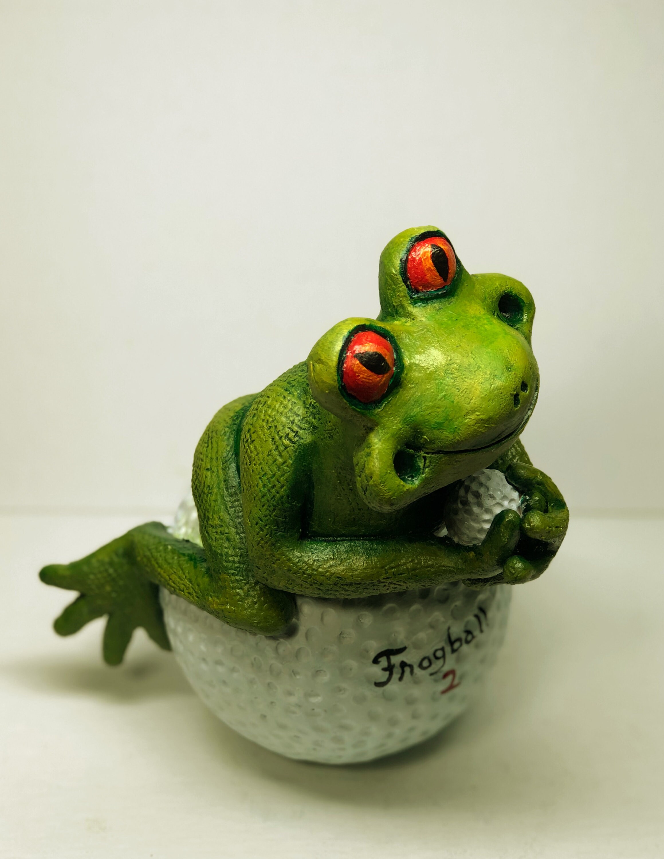 Sculpture en céramique fantaisiste Figurine Frogball - Etsy France
