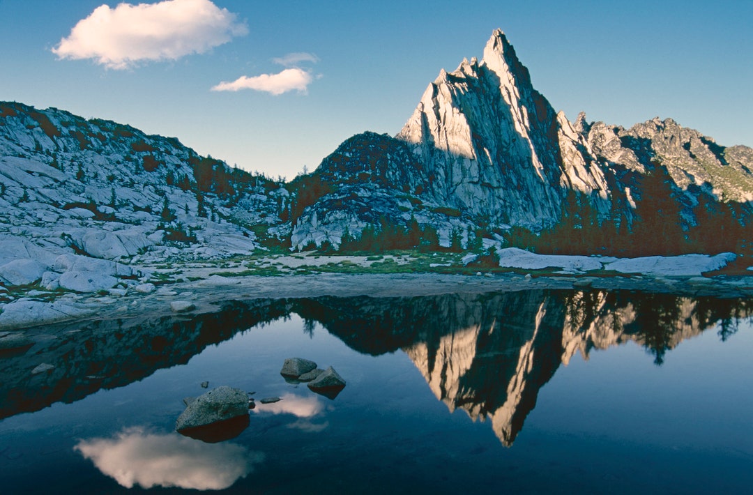 Prusik Peak, Alpine Lakes Wilderness, Wall Art, Gnome Tarn, Reflection ...
