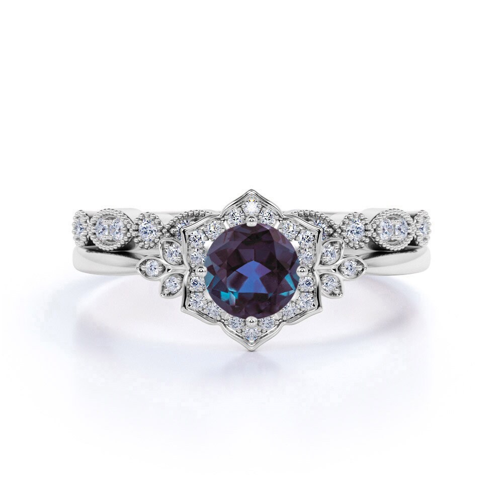 Vintage Alexandrite Bridal Set in 14K Rose Gold Flower Halo - Etsy