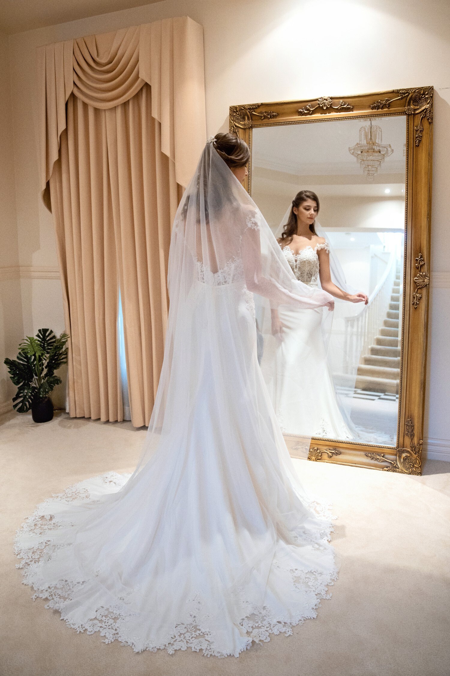 Sheer Simple Single Tier Wedding Veil, Chapel & Cathedral Lengths ...