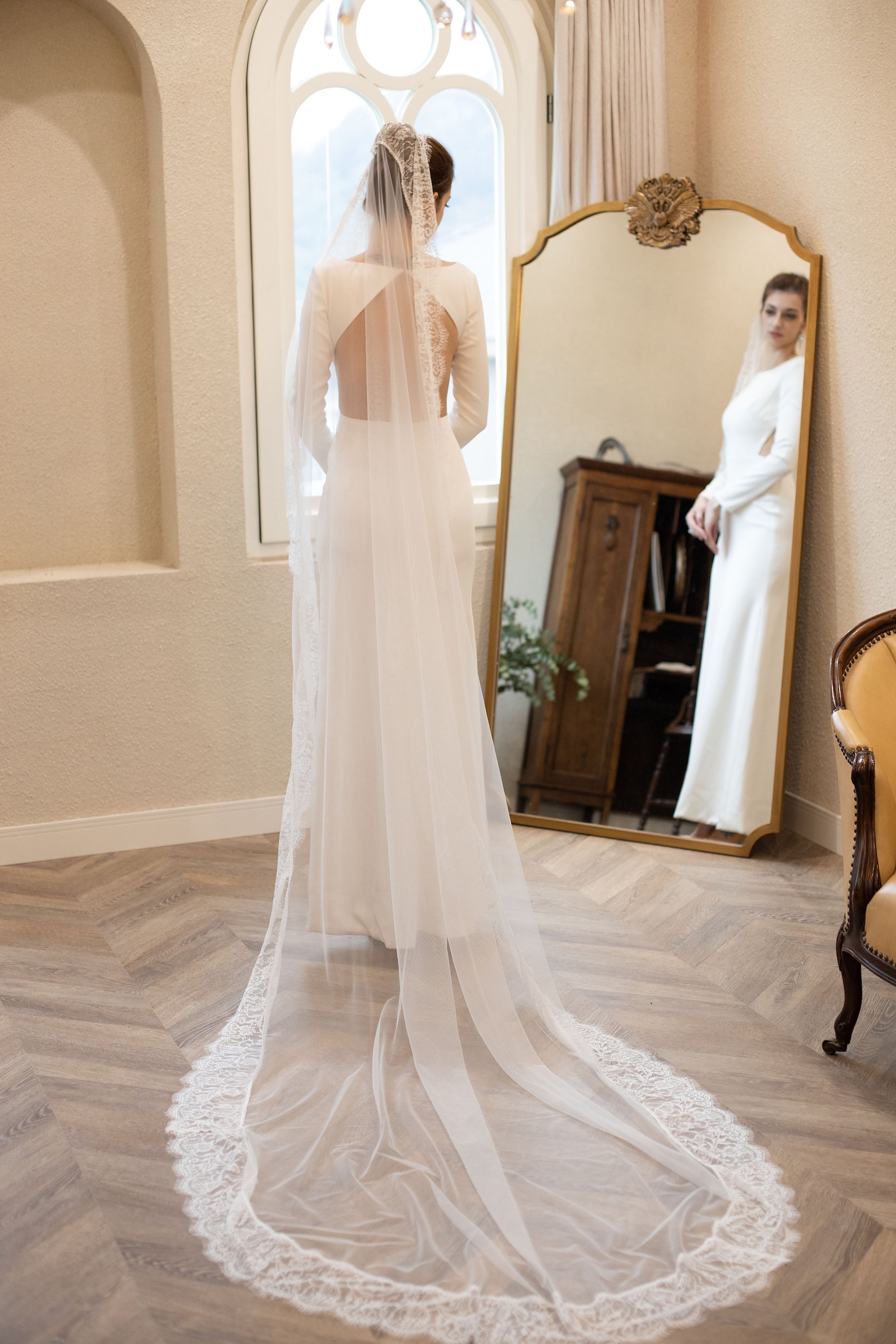 Soft Ivory Tulle, French Lace Wedding Veil , Cathedral & Chapel Lengths ...