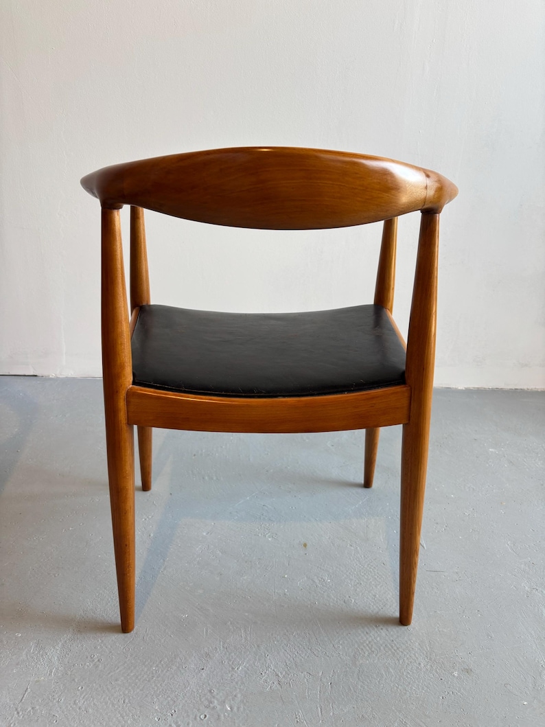 1 of 4 Vintage Chairs in Style of Wegner Round Chair / 1960s - Etsy