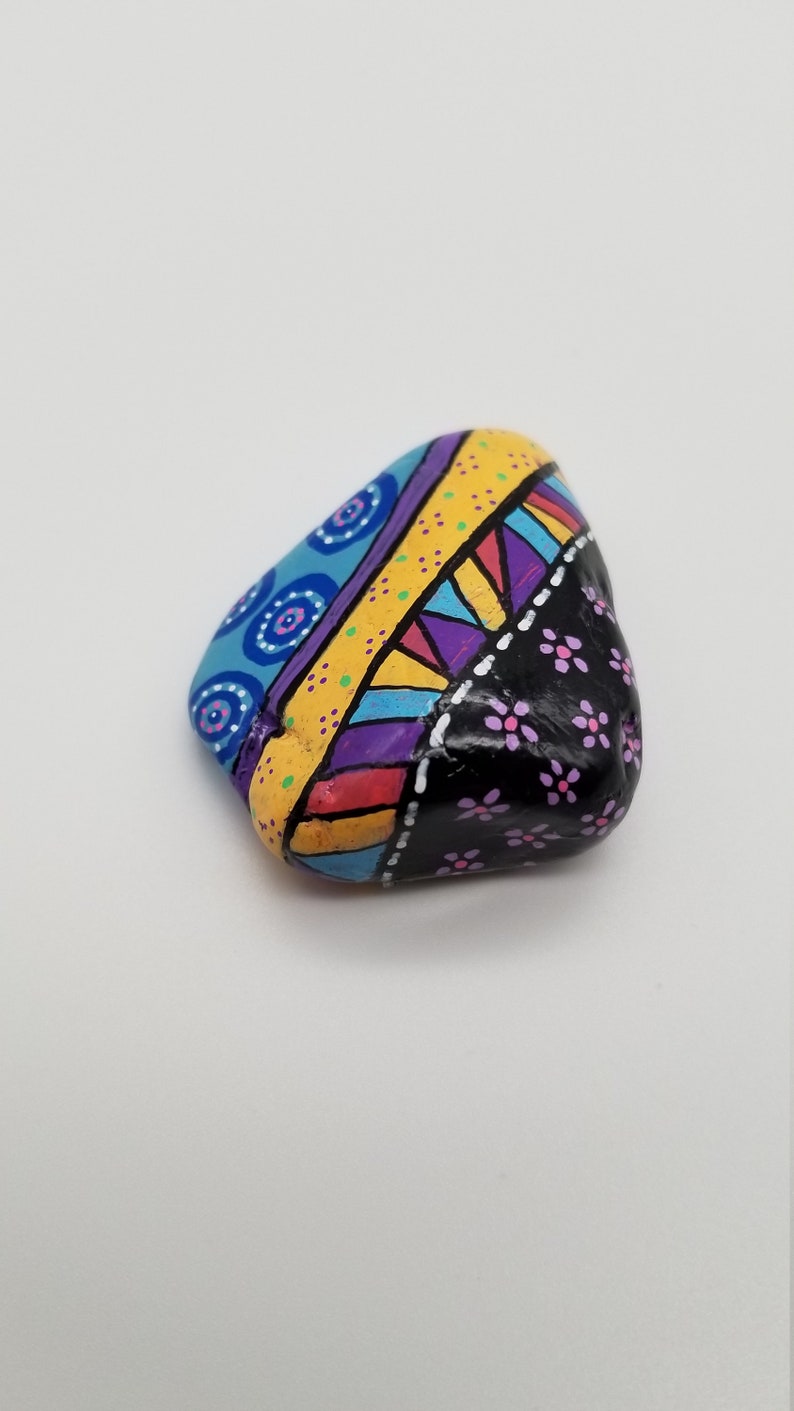 Hippie Rock - Handpainted Natural Stone. - Etsy