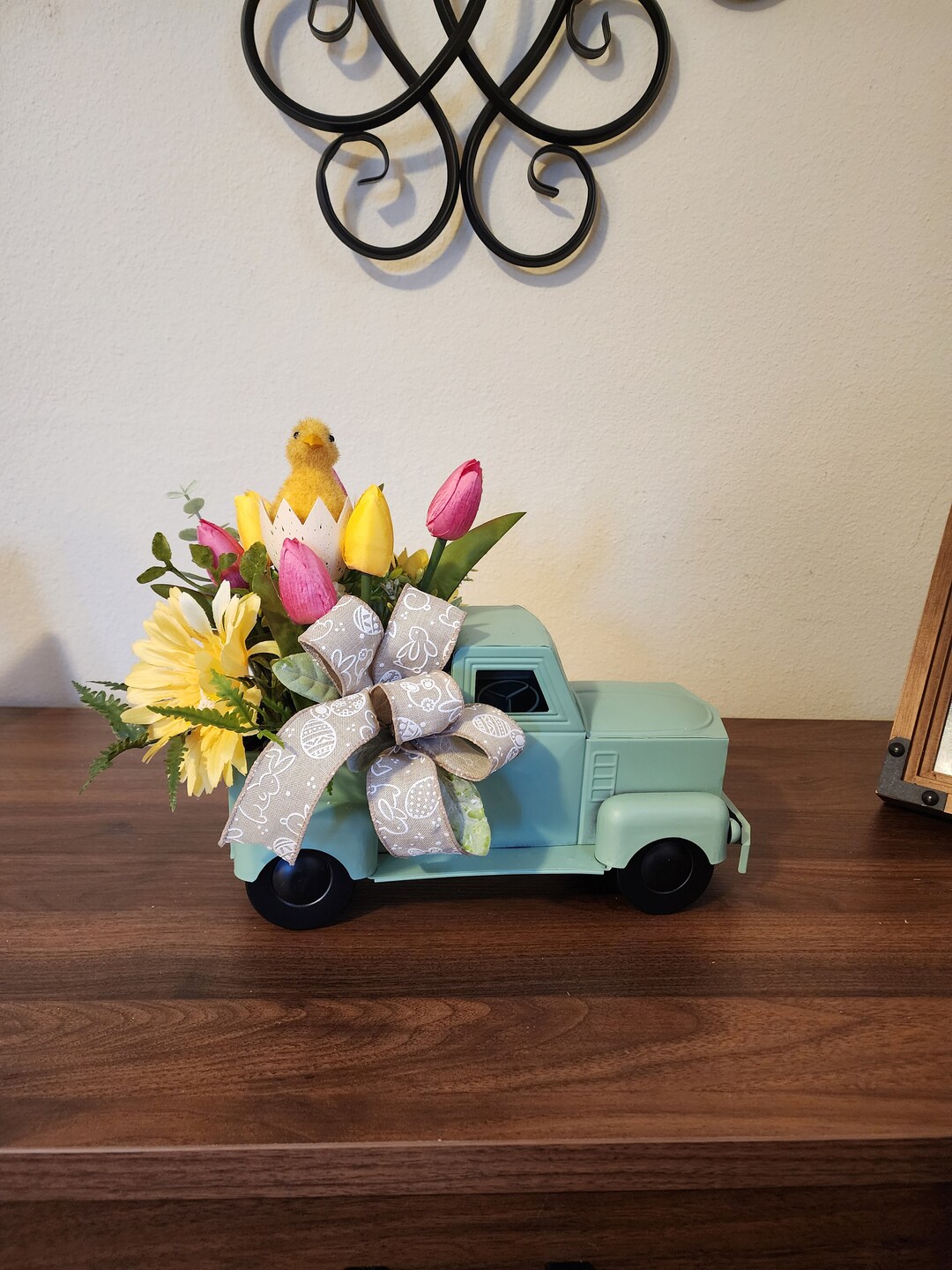 Farm Truck Spring Arrangement,baby Chick Delivery Truck,easter Truck ...