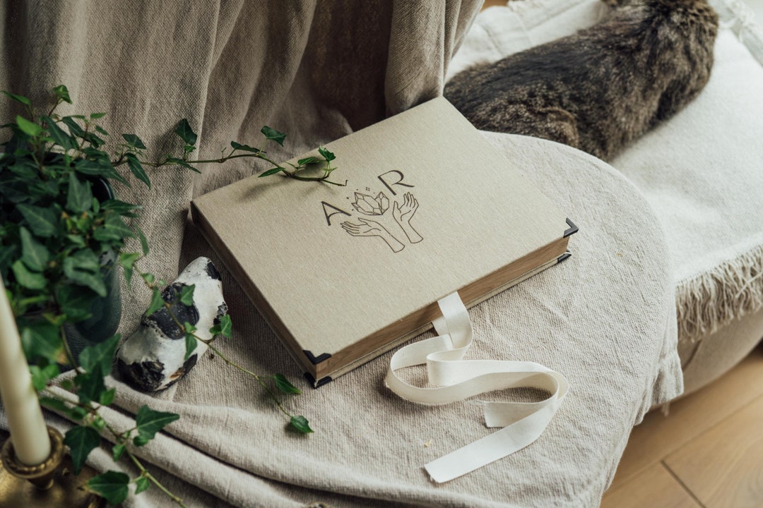 Personalized Linen & Wood Photo Box for 15x23 (6x9) Photos – Wedding ...