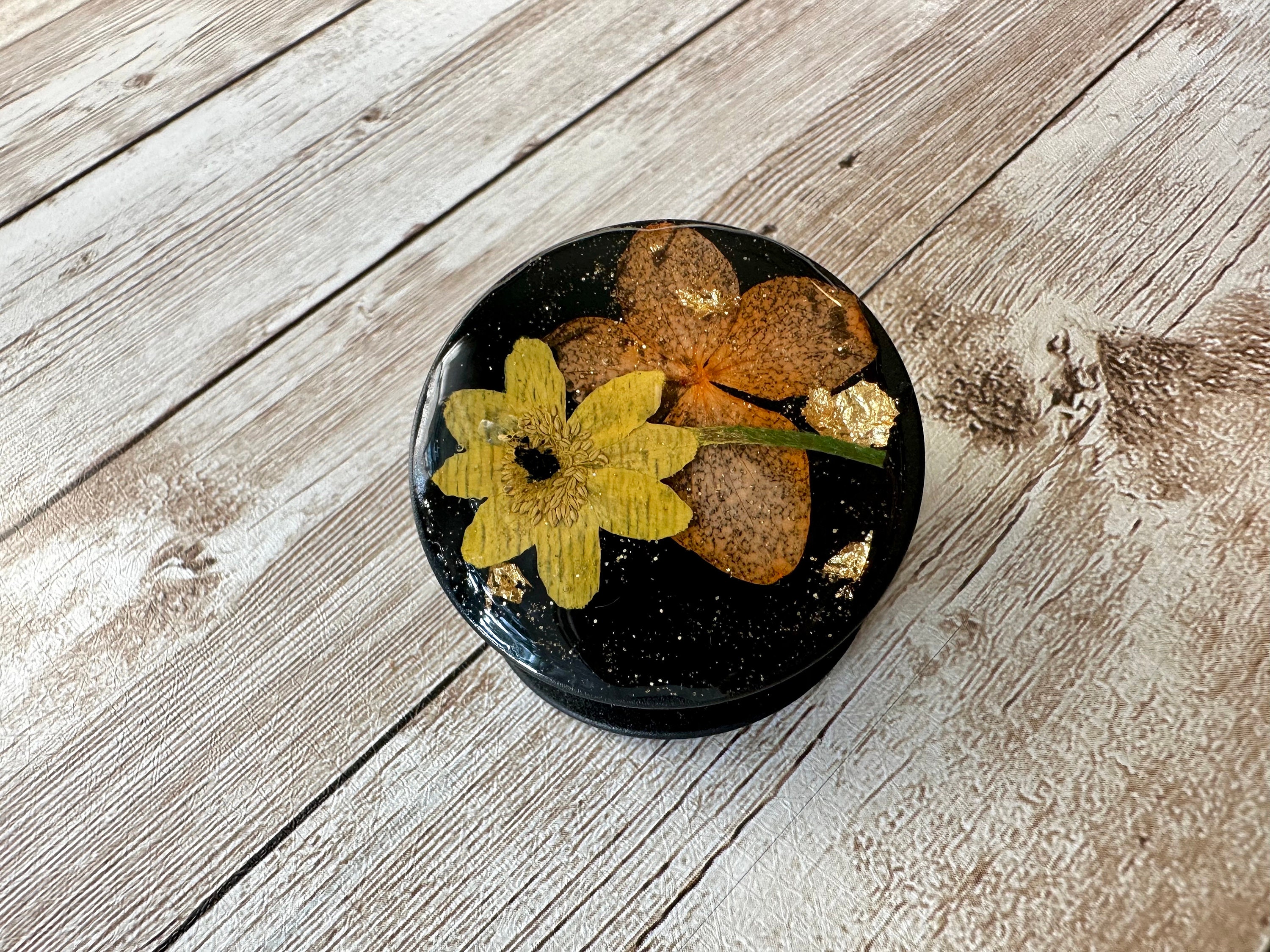 Pressed Flower Phone Stand Epoxy Resin Phone Grip Aesthetic Phone ...