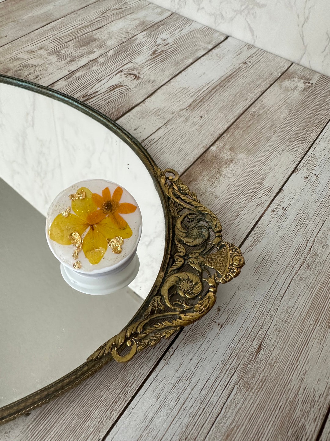 Pressed Flower Phone Stand Epoxy Resin Phone Grip Aesthetic Phone ...