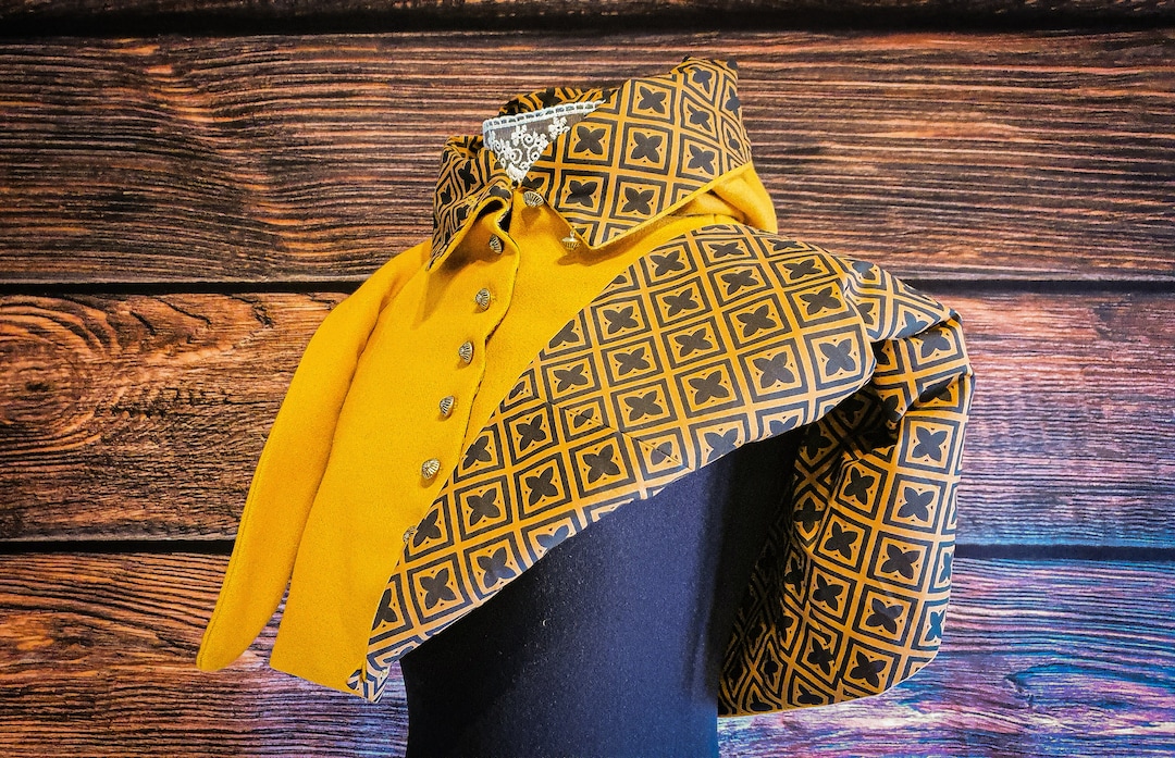 Medieval Liripipe Hood From the 14th Century Made of Wool and Printed ...