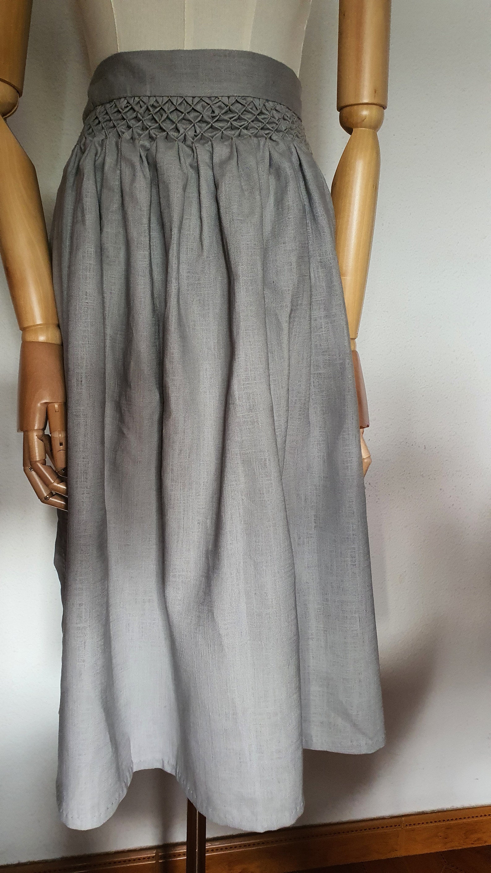 Medieval Honeycomb Smock Apron. 13th to 16th Century Linen Apron for ...