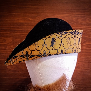 Bycocket, Medieval Wool Felt Cap With Lined Brim in Cotton Fabric ...