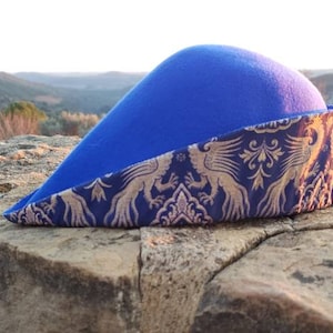 Bycocket, Medieval Wool Felt Cap With Lined Brim in Cotton Fabric ...