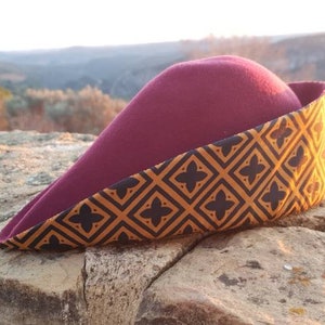 Bycocket, Medieval Wool Felt Cap With Lined Brim in Cotton Fabric ...