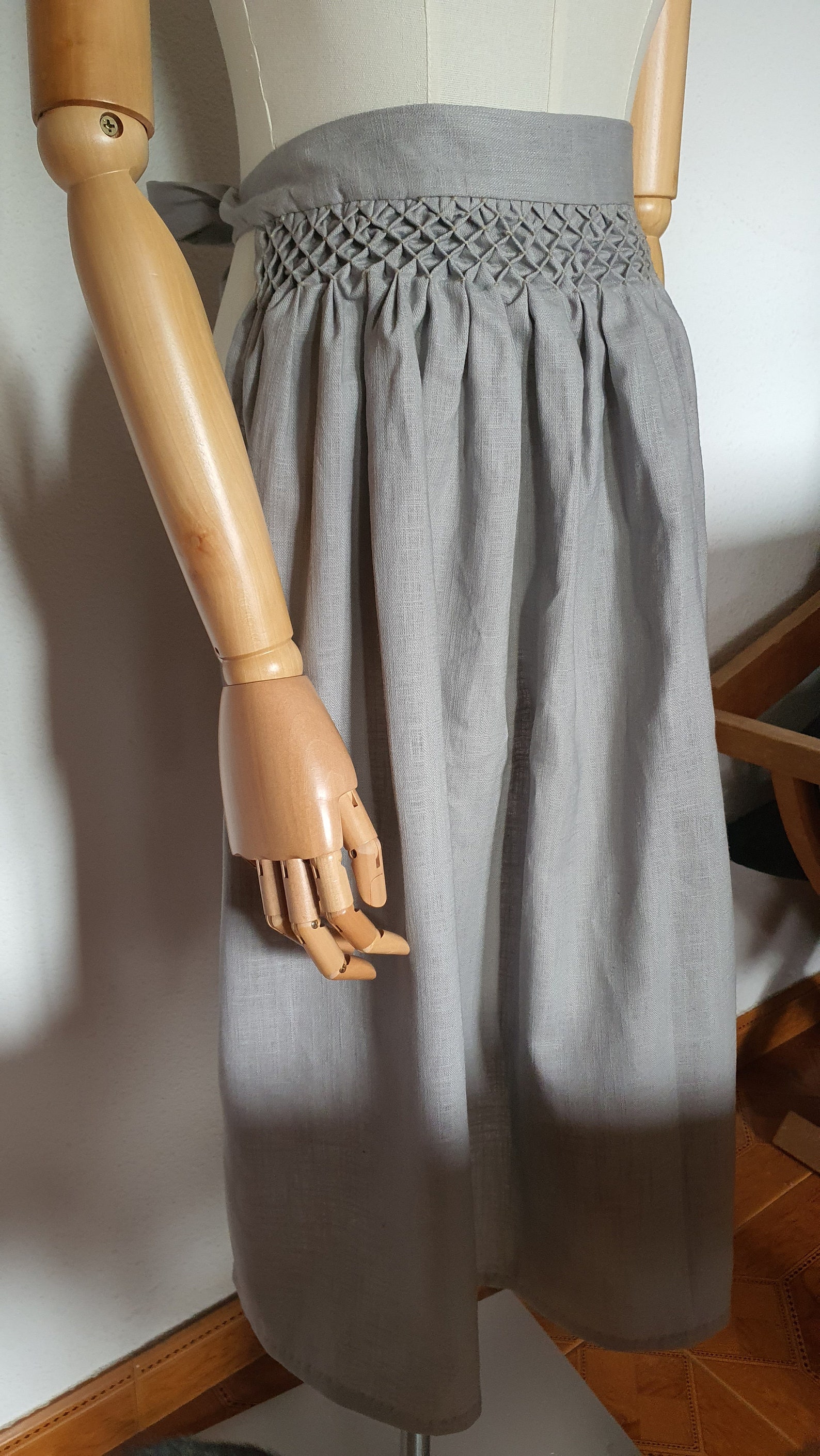 Medieval Honeycomb Smock Apron. 13th to 16th Century Linen Apron for ...