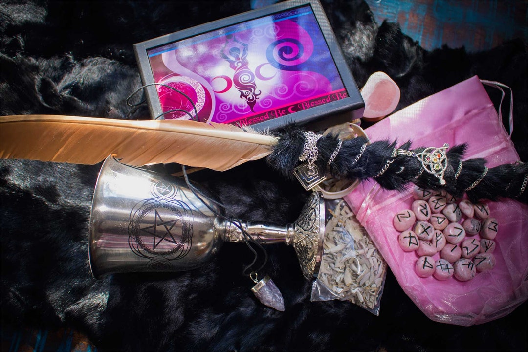 Athame Spiral Goddess Peacock Feather Magickal Tool Kit for Pagan ...