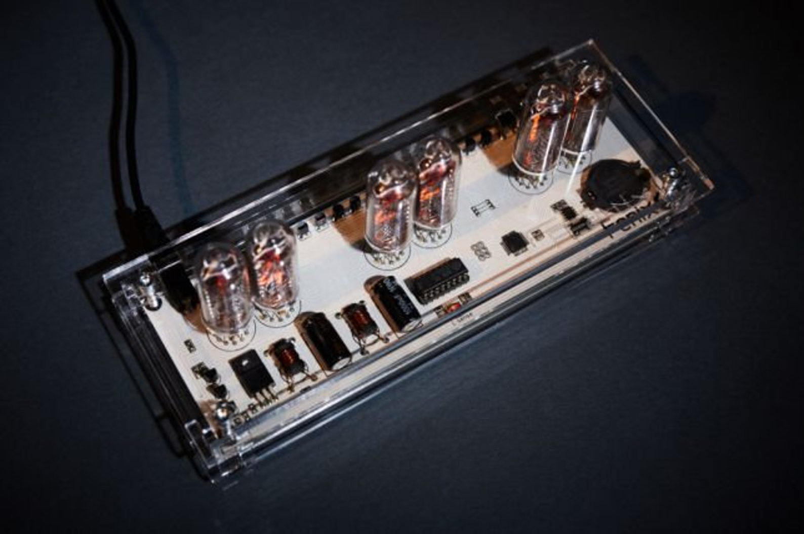 Clock on Vacuum Tubes Indicators IN-14 Tubes Clock With 6 Tubes ...