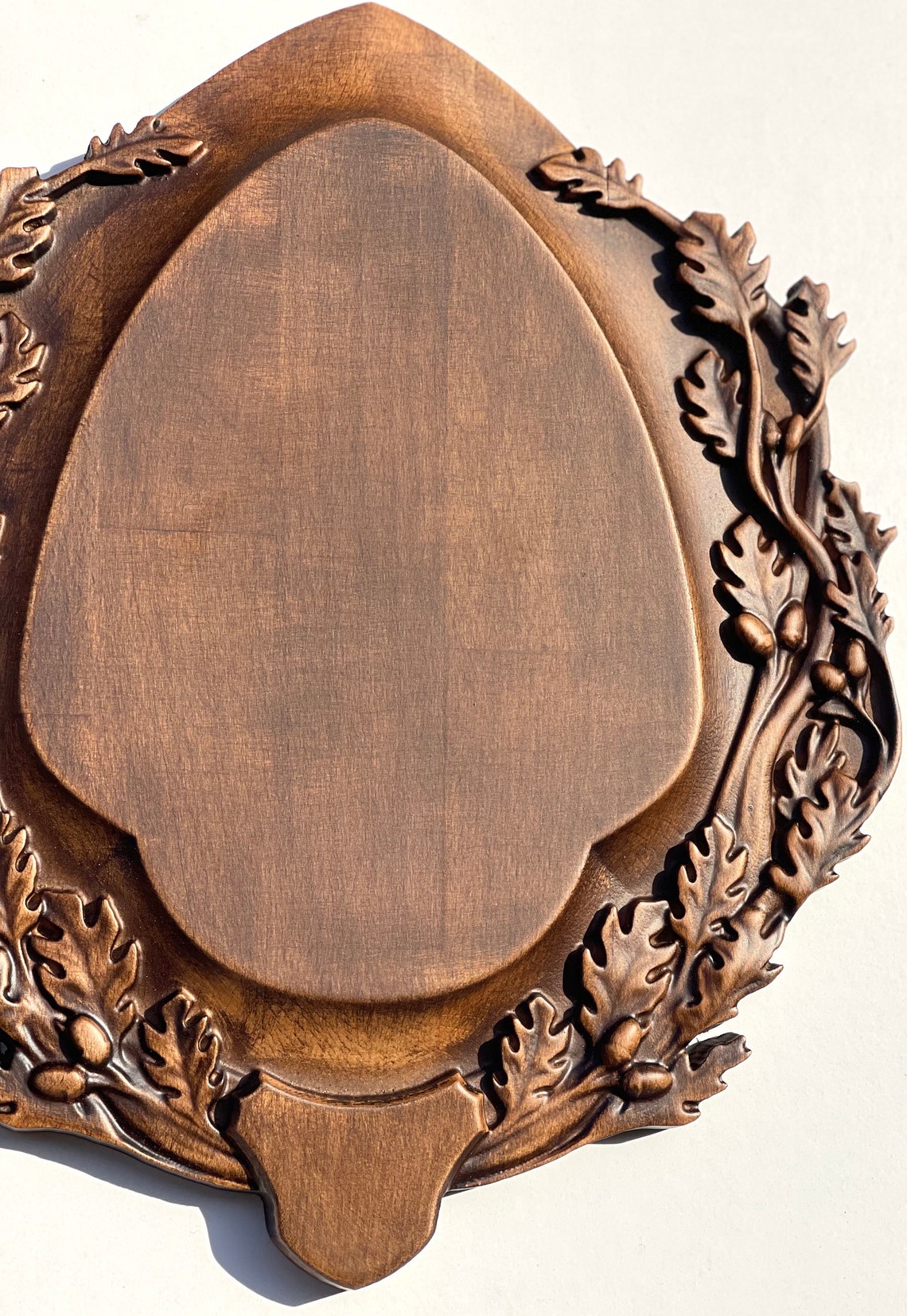 Hunter's Pride Oak Leaf Trophy Medallion - Unique Wall Decor for Lodge ...