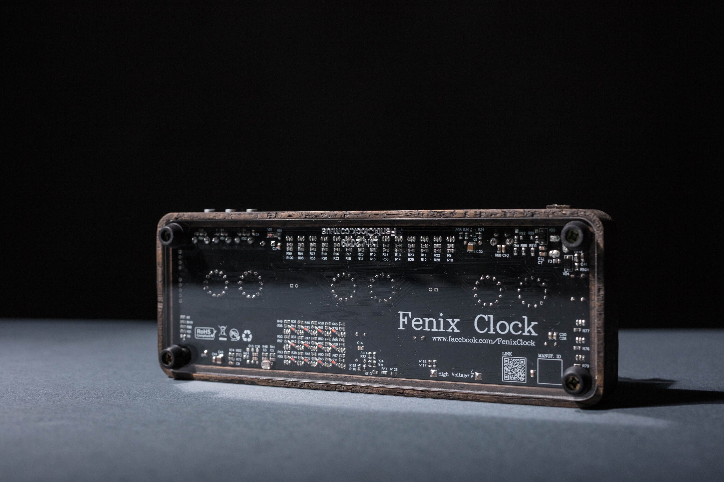 Clock on Vacuum Tubes Indicators IN-14 Tubes Clock With 6 Tubes ...