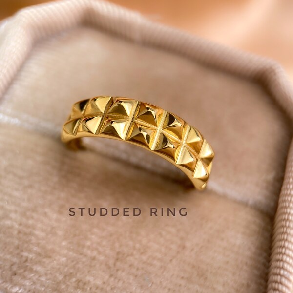 Silver Pyramid Ring - Etsy