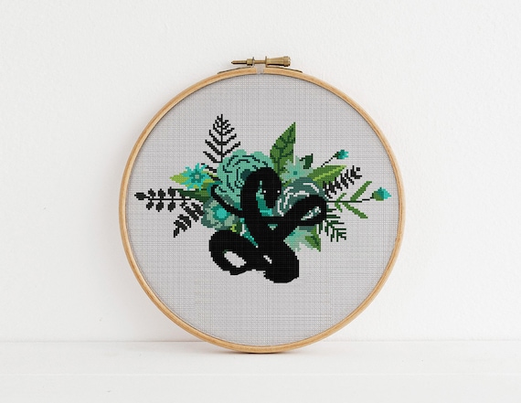 House Crest Cross Stitch Pattern Snake Counted Cross Stitch | Etsy Canada
