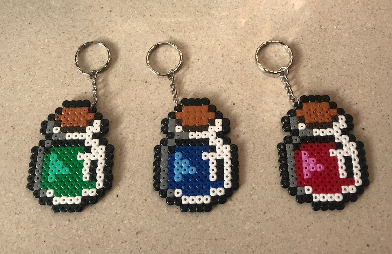 Zelda inspired pixel style potion bottle keyring keychain hama | Etsy