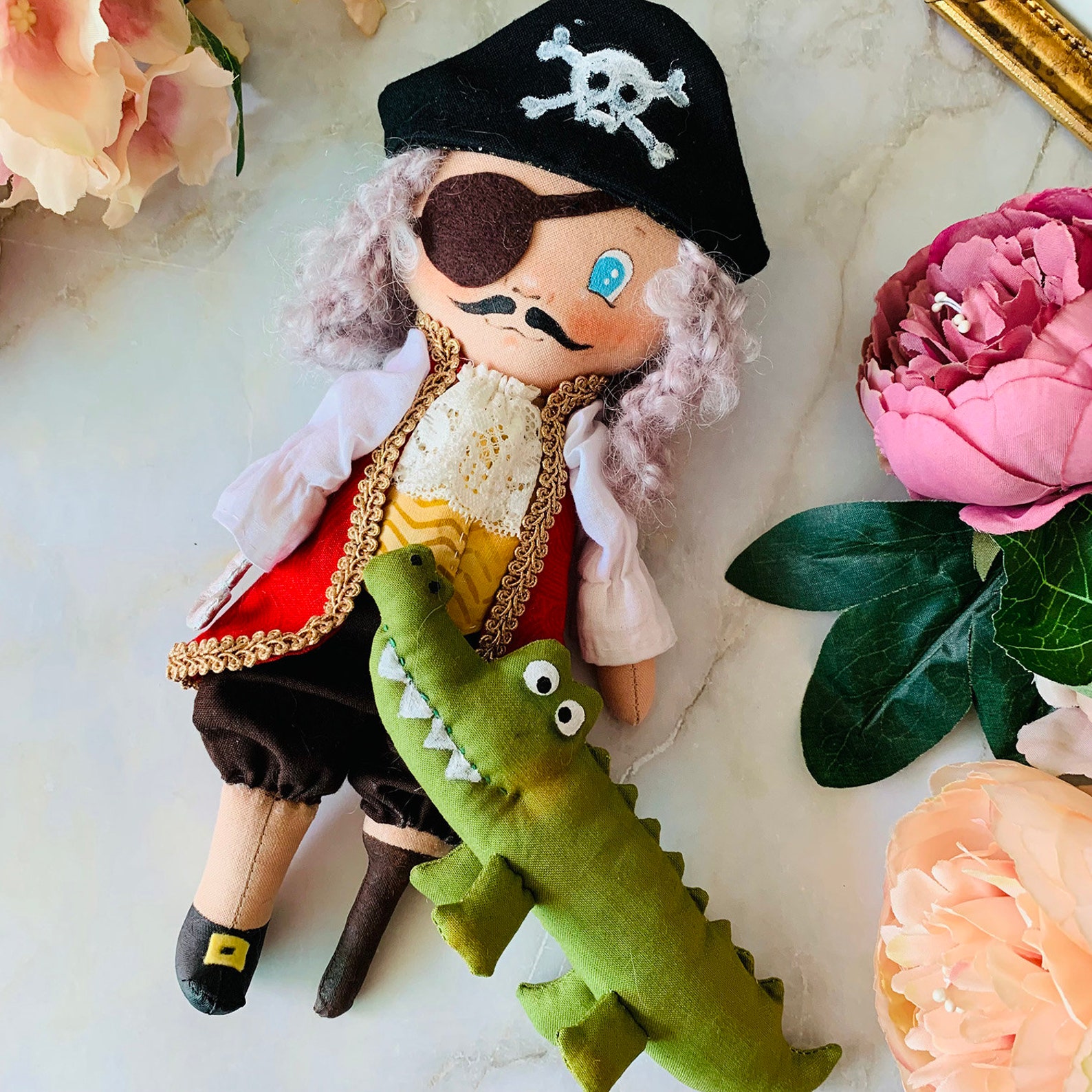 PDF Doll Sewing Pattern / Rag Doll Captain Hook & Crocodile / - Etsy