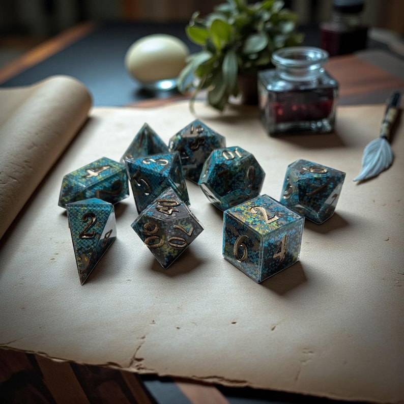 Stormborn Scales Sharp Edge Resin Dice Set - Dragon Scale RPG Dice for ...