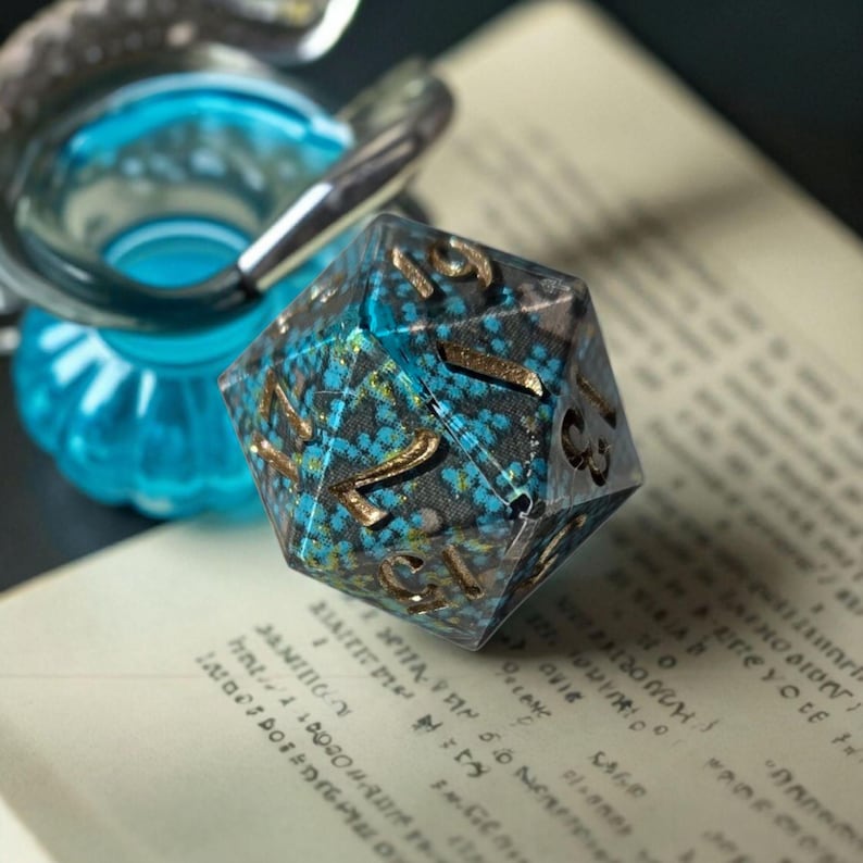 Stormborn Scales Sharp Edge Resin Dice Set - Dragon Scale RPG Dice for ...