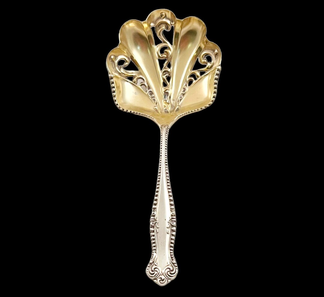 CANTERBURY Bon Bon/Nut Spoon by TOWLE Sterling Silver with - Etsy France