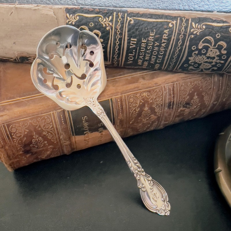 Bon Bon Server - Etsy