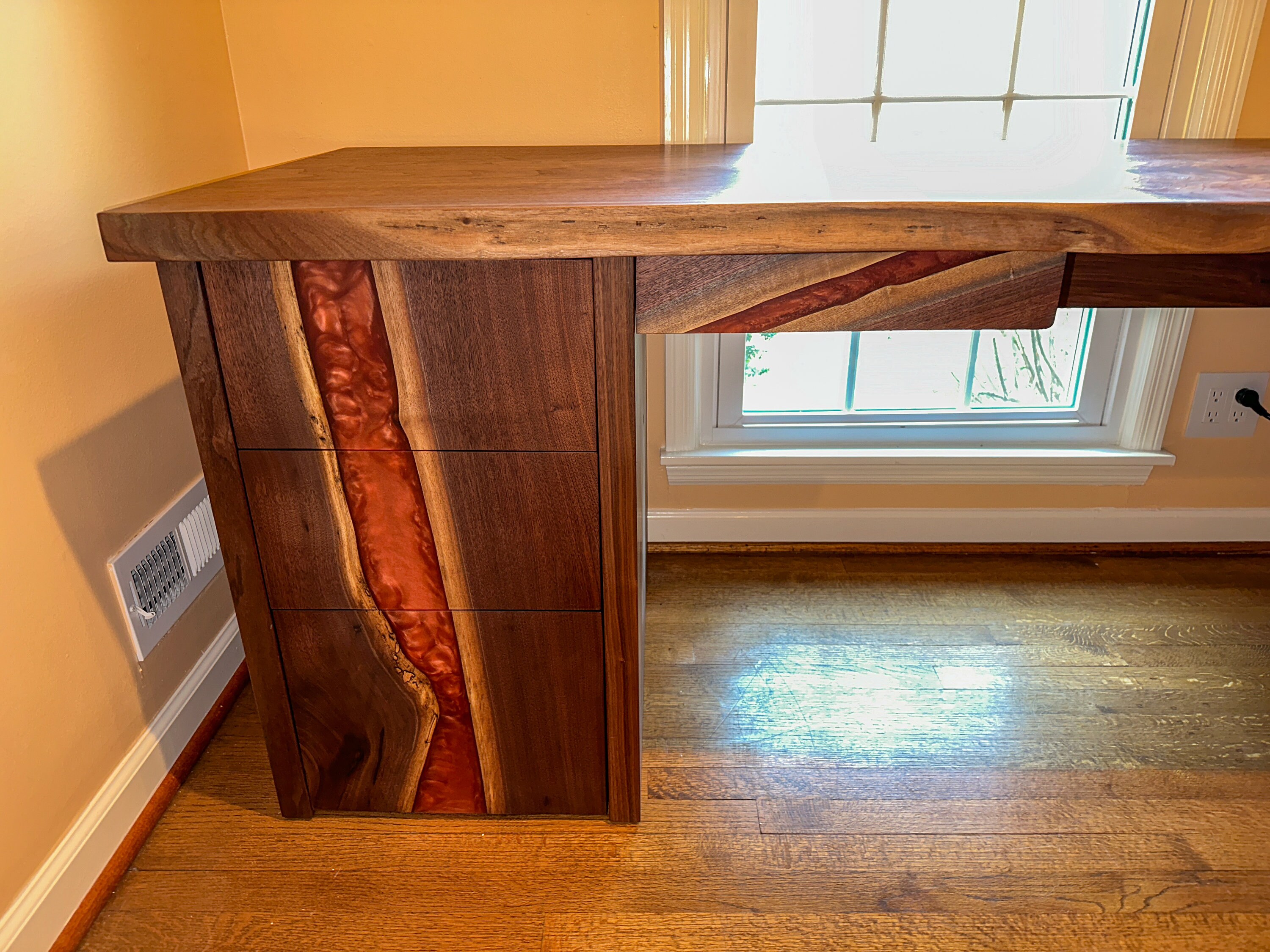 Made to Order Live Edge Walnut Waterfall L-shaped Desk - Etsy