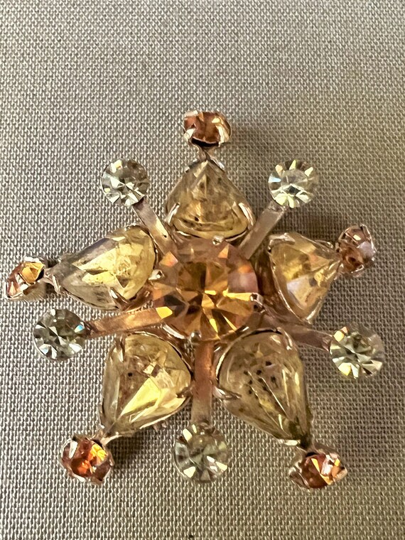 vintage coro starburst brooch - Gem