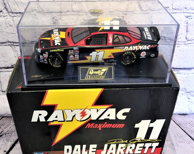 Revell Dale Jarrett #11 Rayovac Nascar Diecast Car 1:24 Scale 1999 Race ...