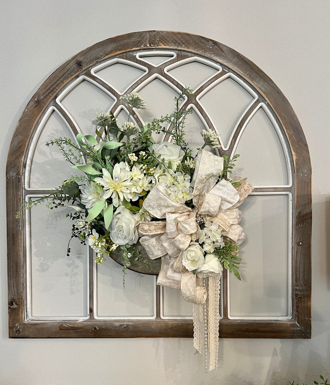 White Floral Galvanized Wall Pocket for Wedding, Round Floral Container ...