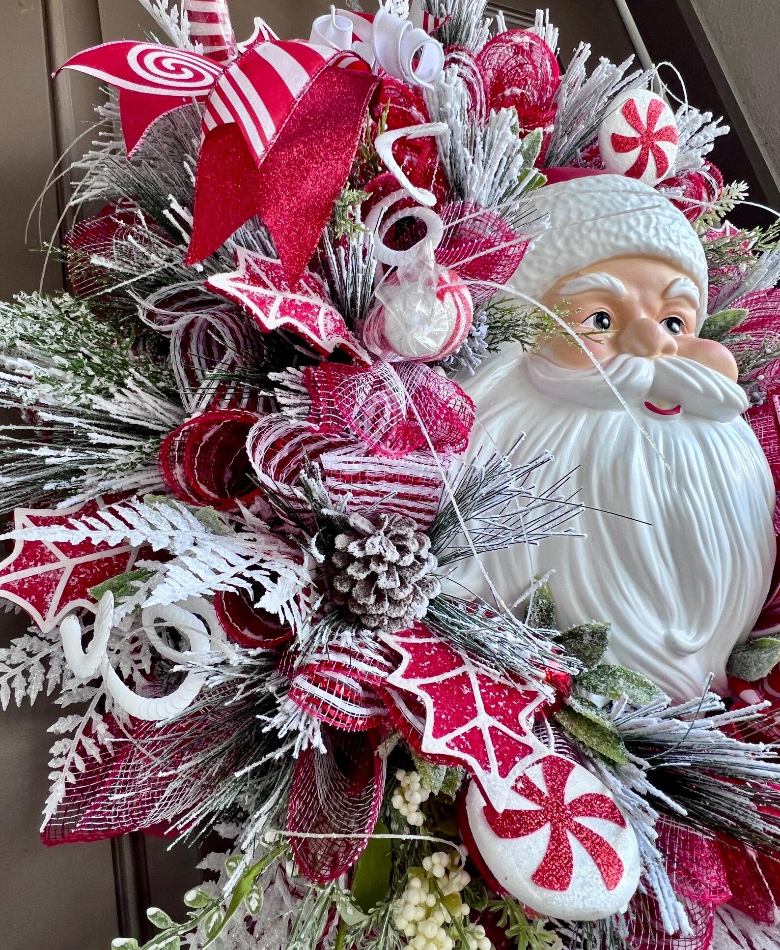 XL Vintage Santa Clause Wreath for Door, Candy Cane Whimsical Santa ...