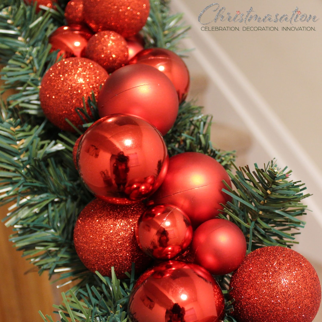 6 FT Red Ball Pre-decorated Christmas Garland With Pre-lit Option ...