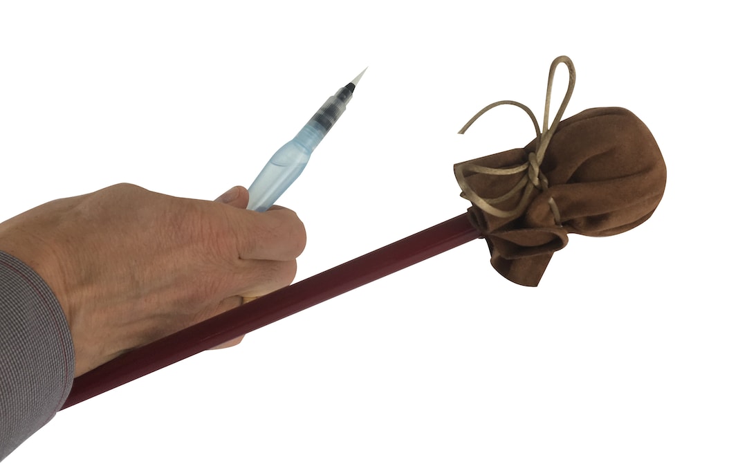 Expandable Artist Mahl Stick: Handmade in Italy, Leather Rest - Etsy