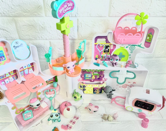 Littlest Pet Shop Rescue Tails Hospital Playset, Vintage Littlest Pet ...