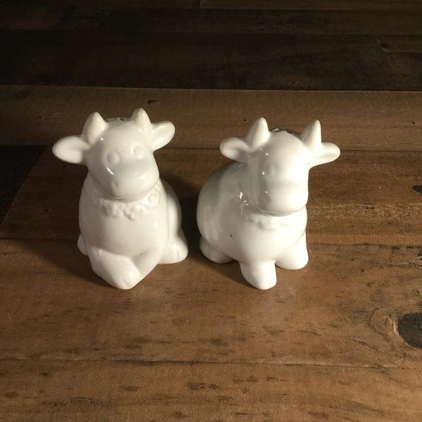 Highland Cow Salt and Pepper Shakers - Etsy