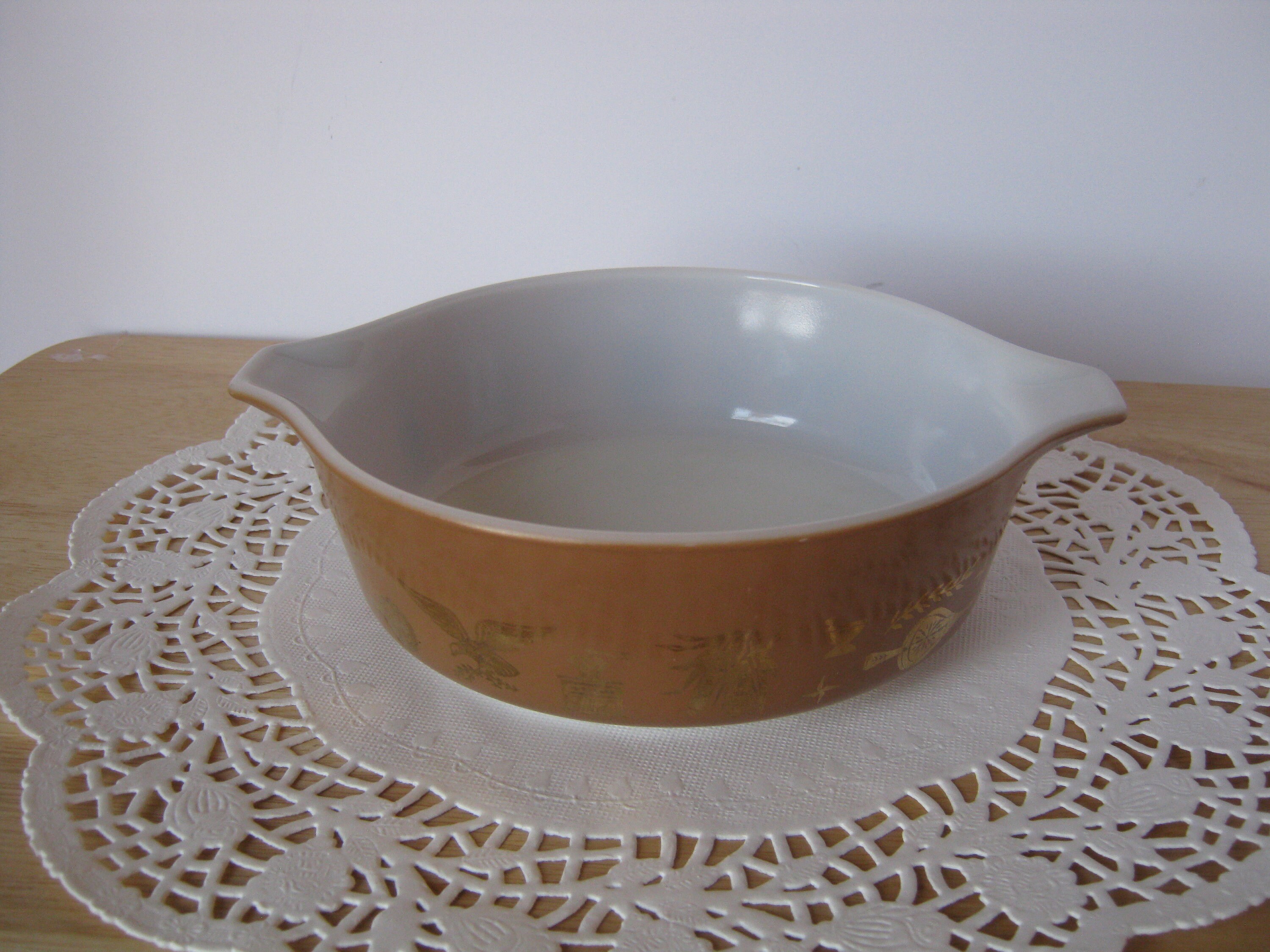 Vintage Pyrex Bowl - Etsy