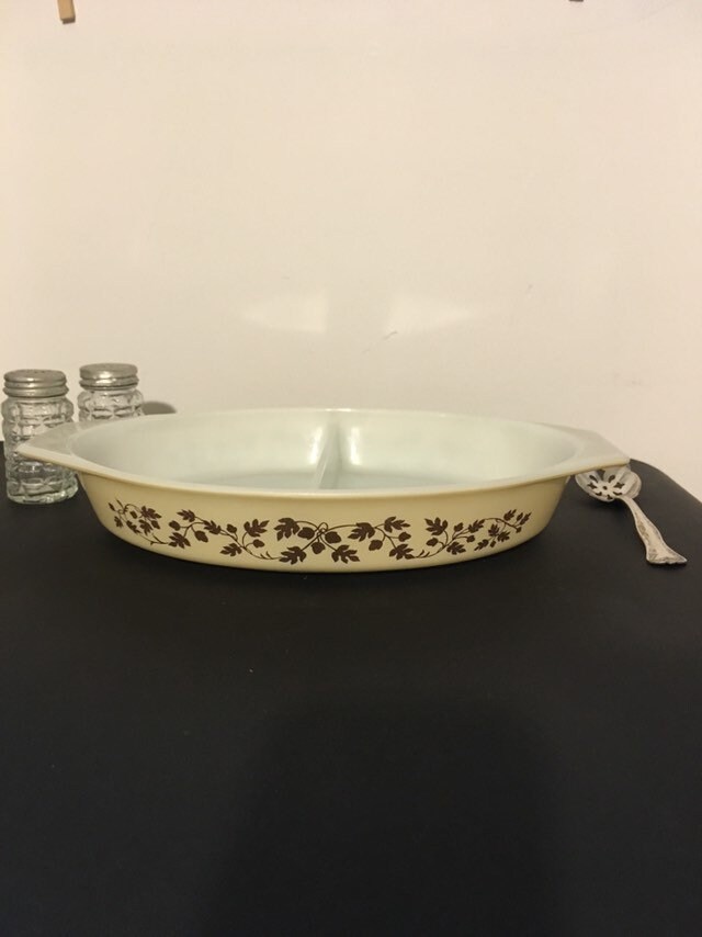 Pyrex Serving Dish - Etsy