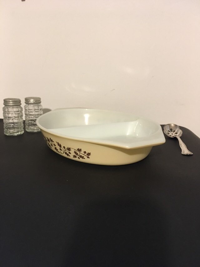 Pyrex Serving Dish - Etsy