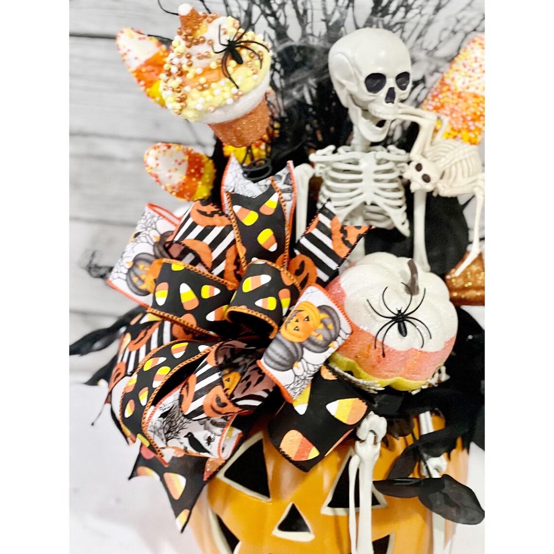 Lighted Jack-o-lantern Pumpkin Centerpiece, Spooky Table Decor ...