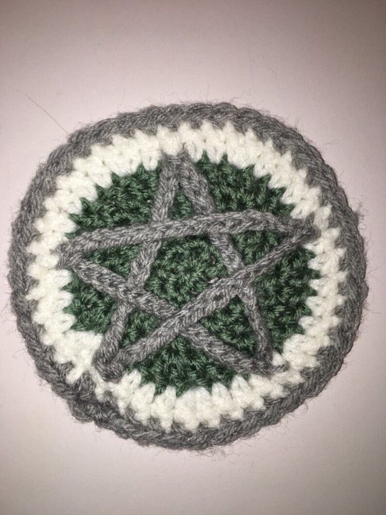 Pentacle Crochet Altar Tile - Etsy