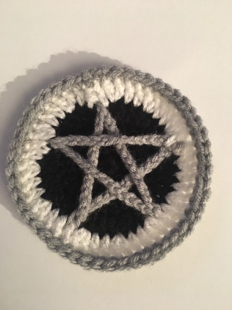 Pentacle Crochet Altar Tile - Etsy