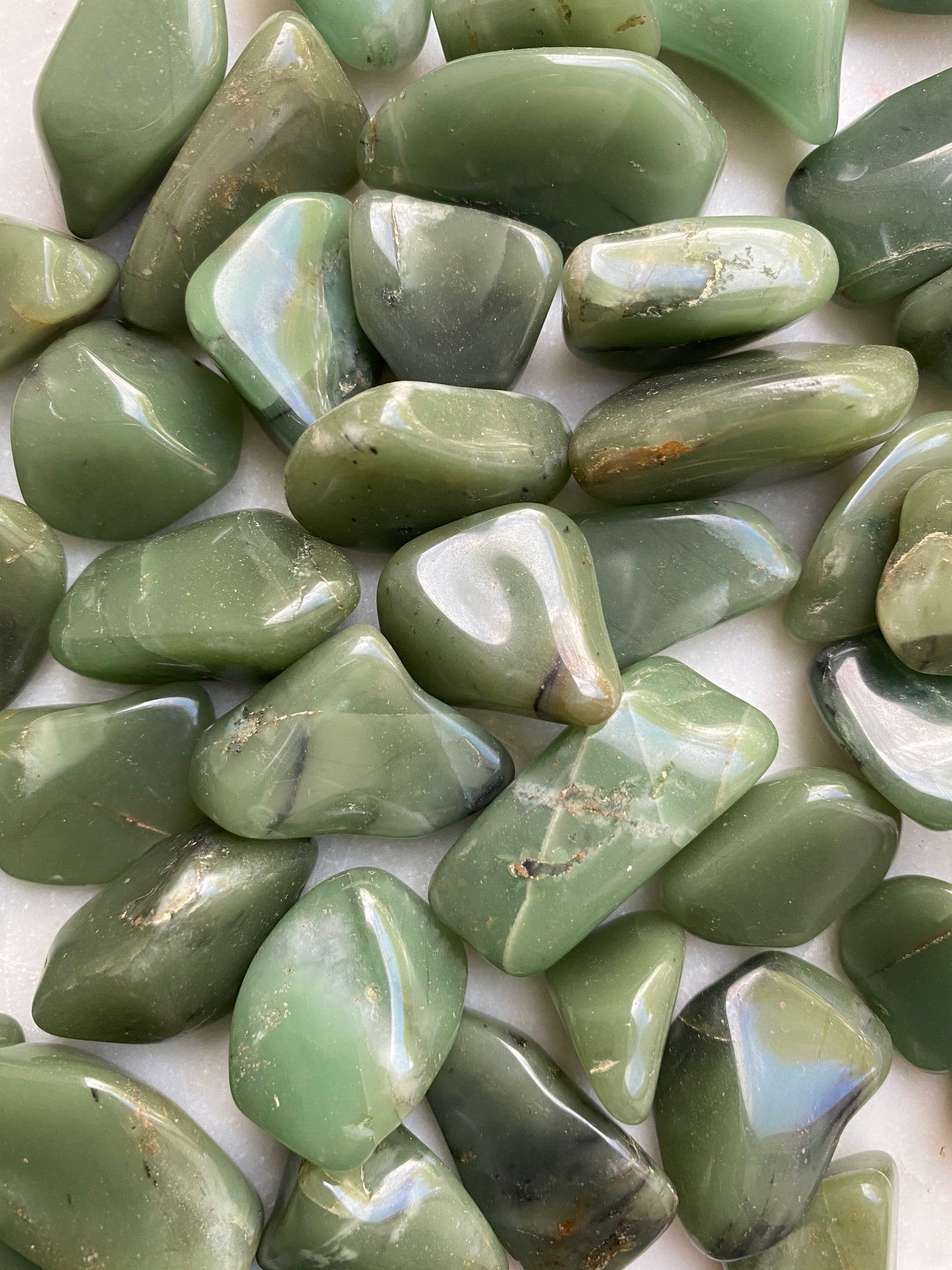 Green Chalcedony Tumbled Crystal - Etsy
