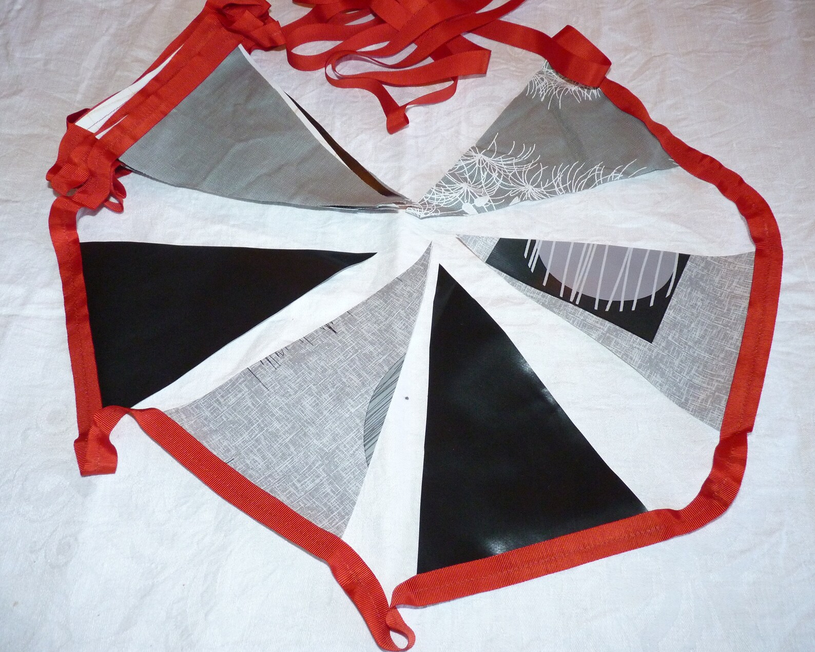 Extra Long Pennant Chain Outdoor - Etsy Denmark