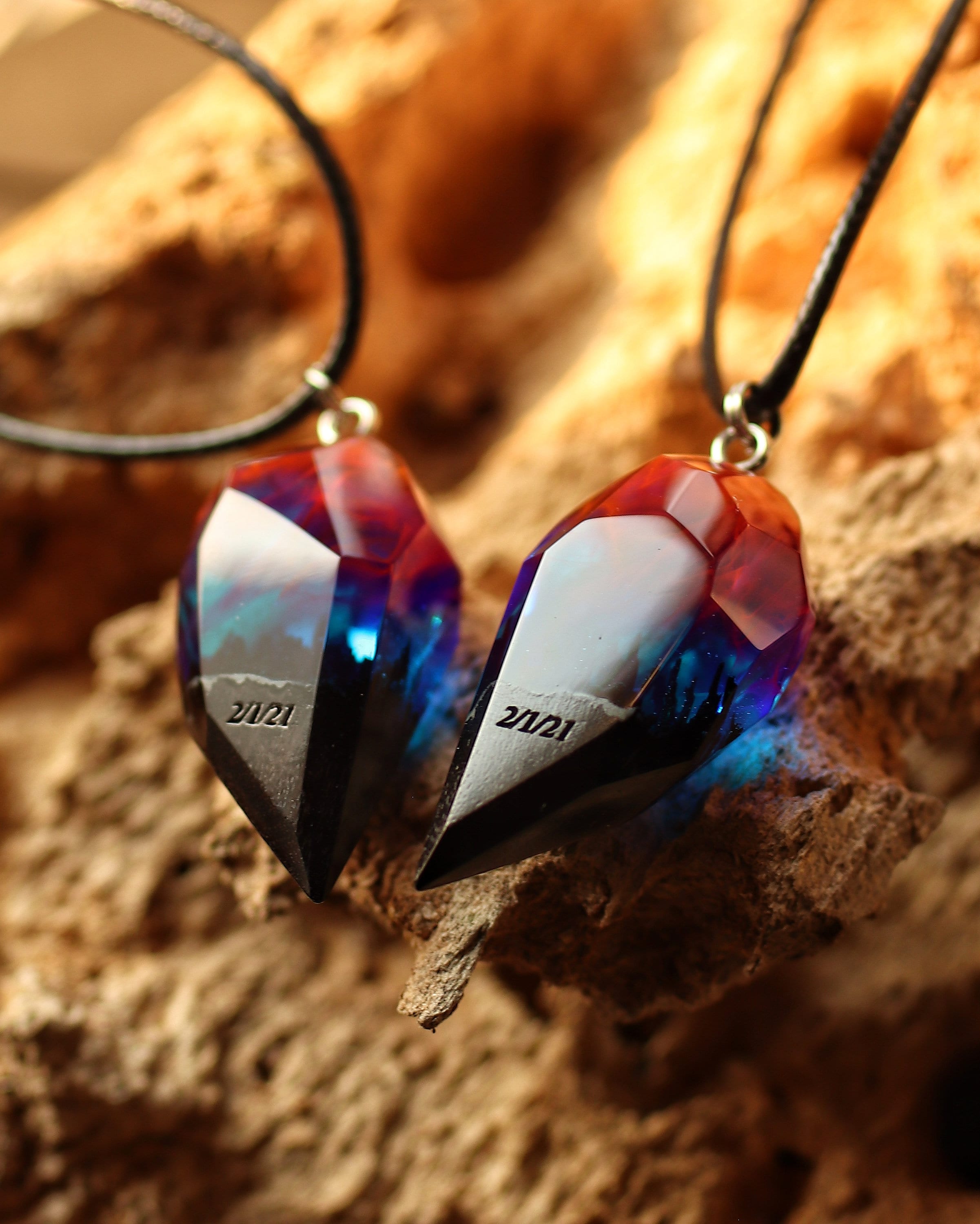 Matching Necklaces for Boyfriend and Girlfriend Nightfall - Etsy Canada