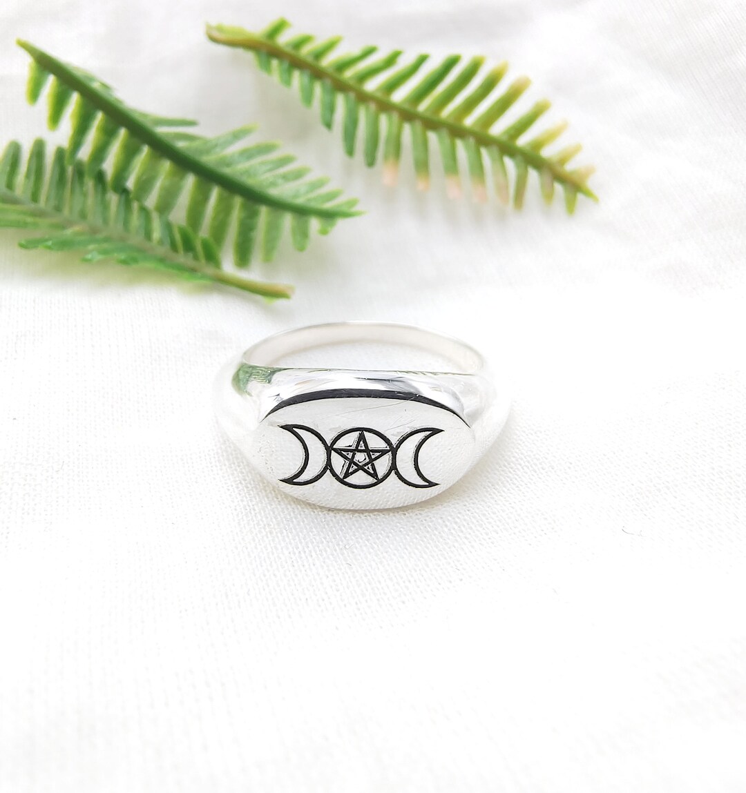 Triple Moon Ring Triple Goddess Ring Pentacle Ring Hecate - Etsy