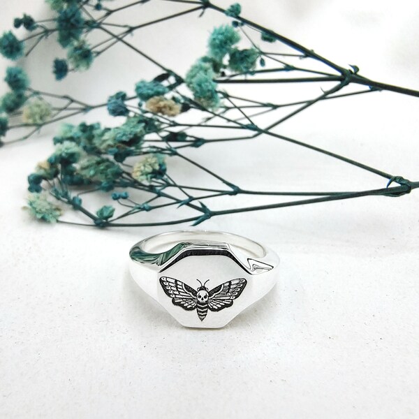 Moth Ring - Etsy