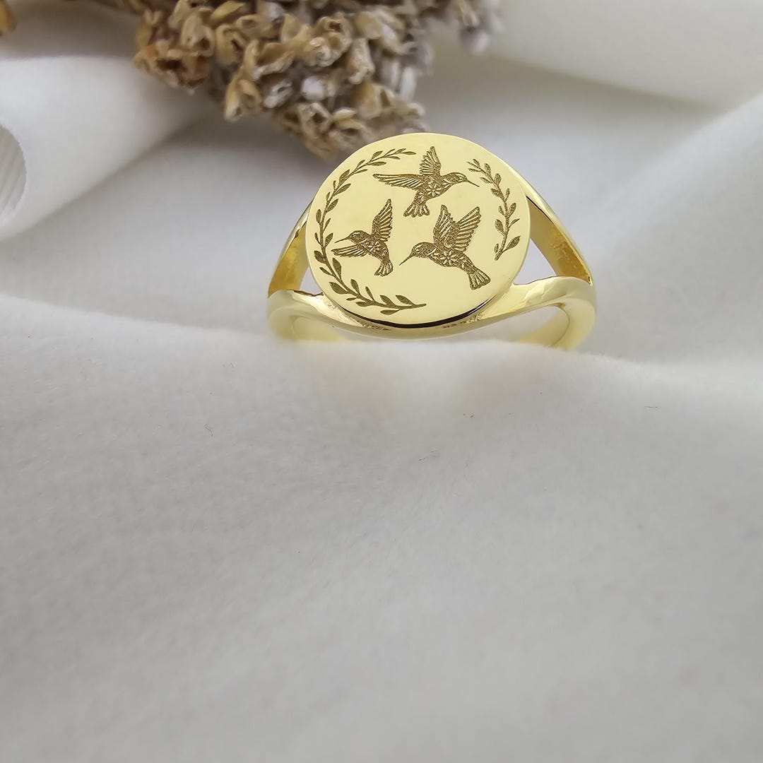 Hummingbird Ring 14K Gold, Personalized Signet Ring, Bird Engraved ...